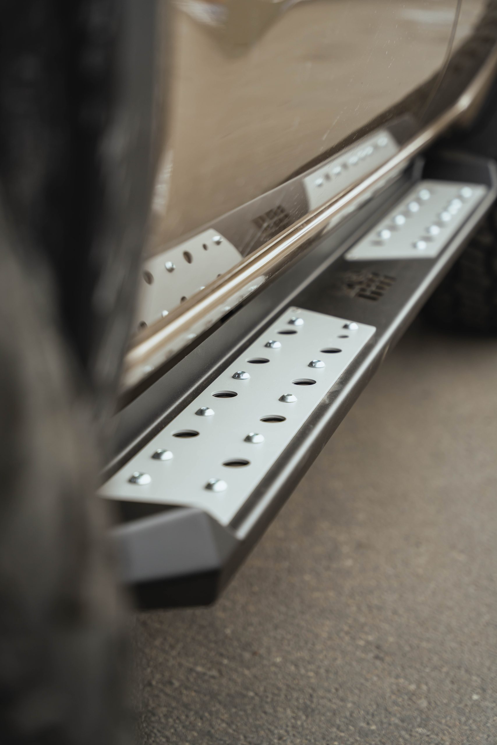 3rd Gen. Nissan Frontier SIde Steps | 2022 | CBI Offroad